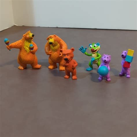 MHC LLC Toys Bear In The Big Blue House Pvc Figures Bear Ojo Treelo Pip And Pop Muppet Jim H