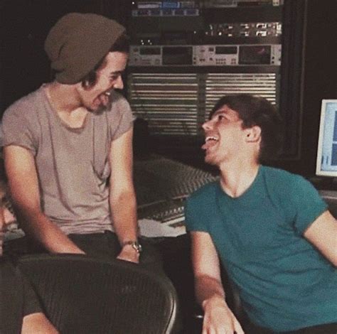 Página Que Te Avisa Si Larry Se Confirmó