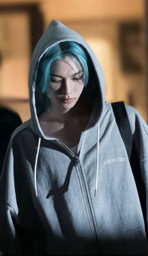 милашка с веснушками 2 глава в 2024 г Мужчины знаменитости Знаменитые парни Певцы