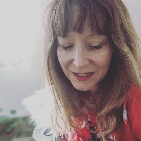 Beth Deweys Amazon Page