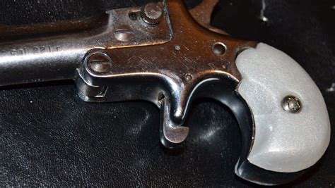 Germany 22 Lr Eig E16 Derringer Pistol Grips Pearl White Plastic With