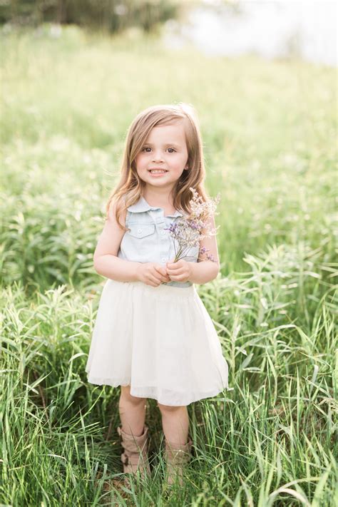 Harpers Outdoor 3 Year Session Rockford Michigan — Laurenda Marie