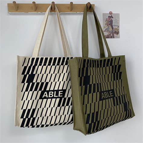 กระเป๋าผ้า New Able 2 สี พร้อมส่ง A Shopee Thailand