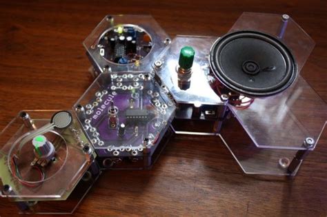 Molecule Synth Modular Synthesizer