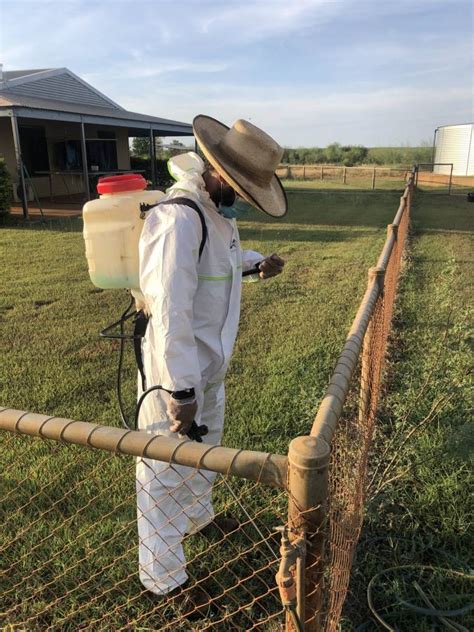 Apply Chemicals Under Supervision Ahcchm201 Vet Centre Qld