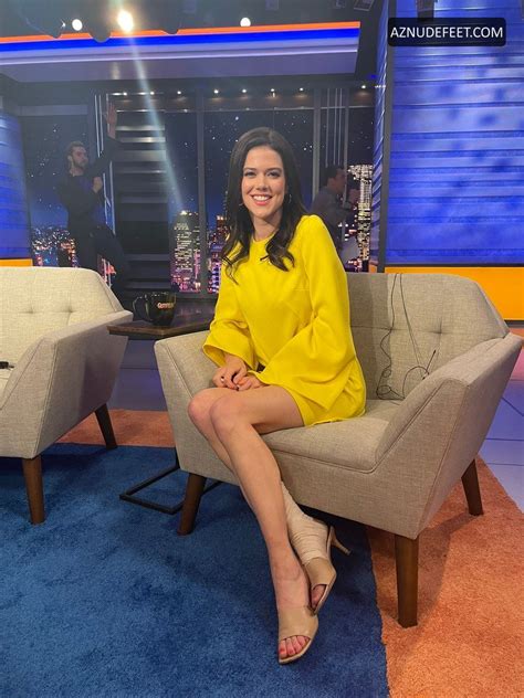 Lydia Moynihan Feet Aznudefeet