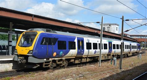 Class 195 Dmu 23 Car Diesel Multiple Units Built By Caf Spain For