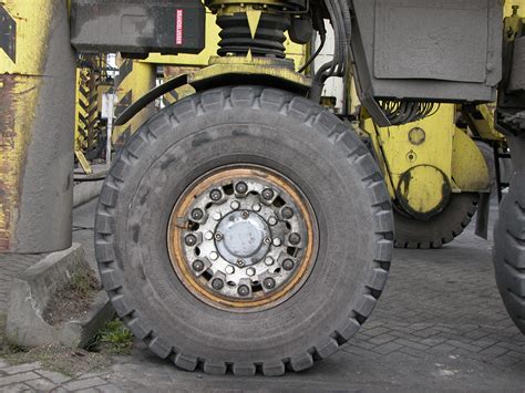 Image After Photos Mechanics Wheel Rubber Dirty Dirt Texture Side Circle Nuts Bolts Tire