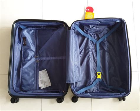 24 Hard Casing Polycarbonate Luggage Hobbies And Toys Travel Luggage