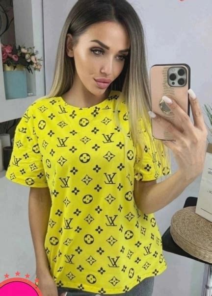 В наличии футболки Цена 700 2025 | TRENDY женская одежда г. Салават ...