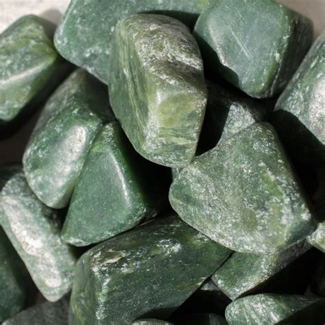 Understanding Nephrite Jade Meaning Properties And Benefits Explained