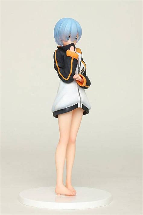 Rezero Pvc Figure Rem Subarus Training Suit Version