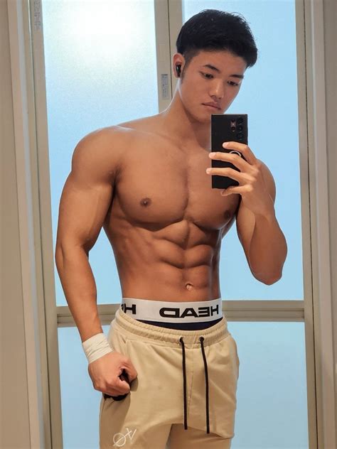 Twunk Body Builder R Asianguyssfw