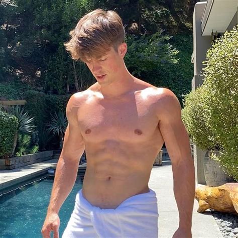 เปิดวาร์ป นายแบบกล้ามแน่น Nick Sandell สุดยอดนายแบบจากนิวแฮมป์เชียร์ เปิดวาร์ป ดูฝรั่ง