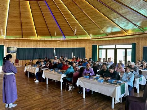 ТУРШЛАГА СУДЛАХ АЯЛАЛ ТАНХИМЫН СУРГАЛТААР ҮРГЭЛЖИЛЖ БАЙНА