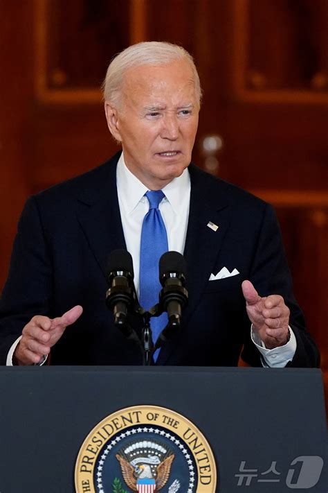 사진 바이든 대법원의 트럼프 면책특권 결정은 법치 훼손” 뉴스1