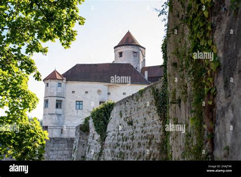 Bellissime Corti Medievali Del Castello Di Burghausen In Baviera