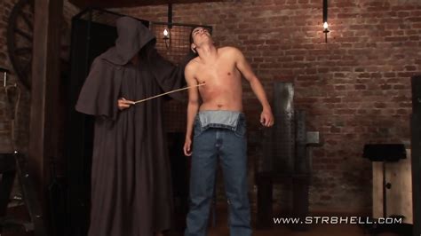 Radim Paulus Monje Loco Azotes Eporner