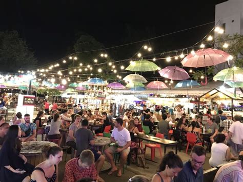 치앙마이 여행의 묘미 야시장 탐방