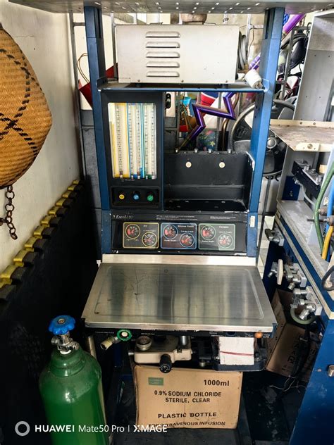 GE Anesthesia Machine Excel II And Modulus II Health Nutrition Medical Supplies Tools On