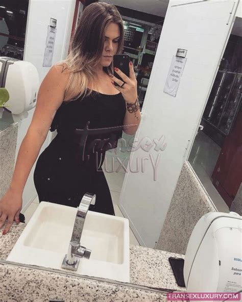 Fernanda Chaves Acompanhante Travesti • Transex Luxury