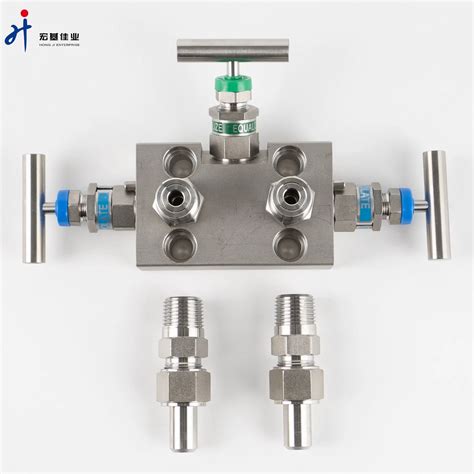 Instrument 3 Manifold Valve Block And Bleed Valve 12 Npt Stainless Steel High Pressure 3 Way Instrument 3 Manifold Valve Block And Bleed Valve 12 Npt Stainless Steel High Pressure 3 Way