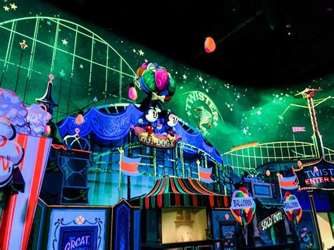 Is Mickey And Minnies Runaway Railway Coming To Disneyland At Ernie