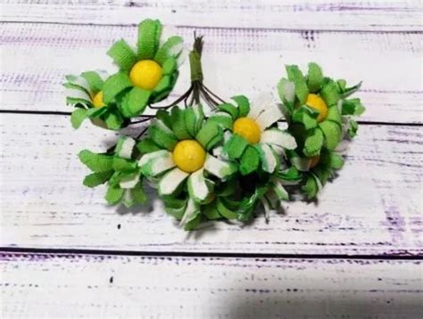 Ромашки паперові — ціна 12 грн у каталозі Штучні квіти Купити товари для дому та побуту за