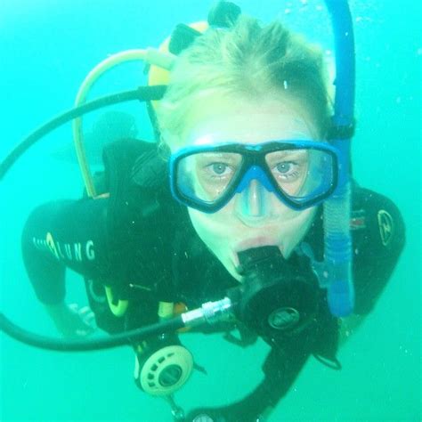 Pin De Flavio Vieira Em Scuba Celebrity Pescaria