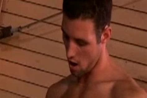 Jumeaux Brad And Brian Barnes At Boy Tube