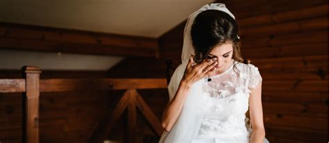 Tips For Writing Your Wedding Vows With Script Examples