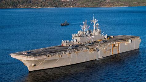 Así Es El Uss Iwo Jima La Nave De Guerra De Ee Uu Enviada A Costas De