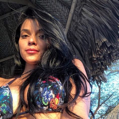 Isabella Obregón🌸 Obregonisa Snapchat Stories Spotlight And Lenses