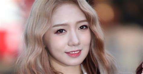 포토 우주소녀 미기 사랑스러운 미소~