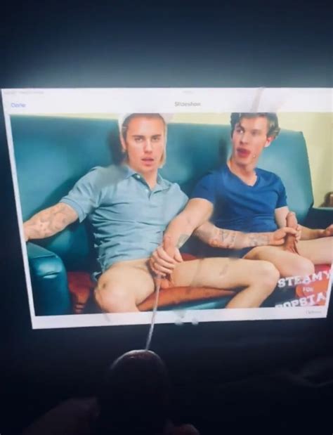 Jüstin Biebër And Shäwn Mendës Cum Tribute 01