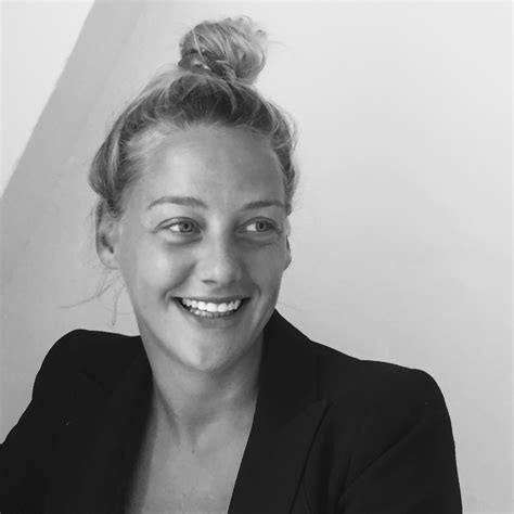 Lisa Rohners Instagram Twitter And Facebook On Idcrawl