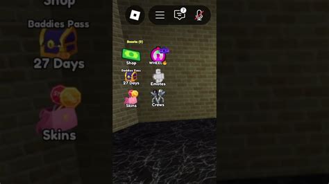 A Tutorial On How To Equip Things From Ur Inventory In Baddies In Roblox Youtube