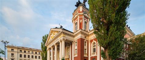 507294 Sofia Impolicy Fcropandw 1200andh 500andq Medium