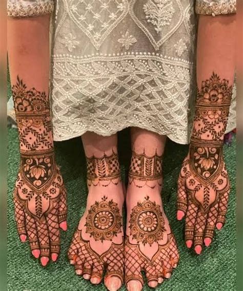 40 New Gol Tikki Mehndi Designs For Feet Feet Mandala Designs Mehndi