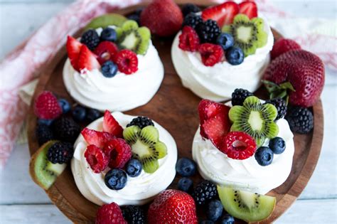 Mini Lemon Pavlovas The Fancy Pants Kitchen