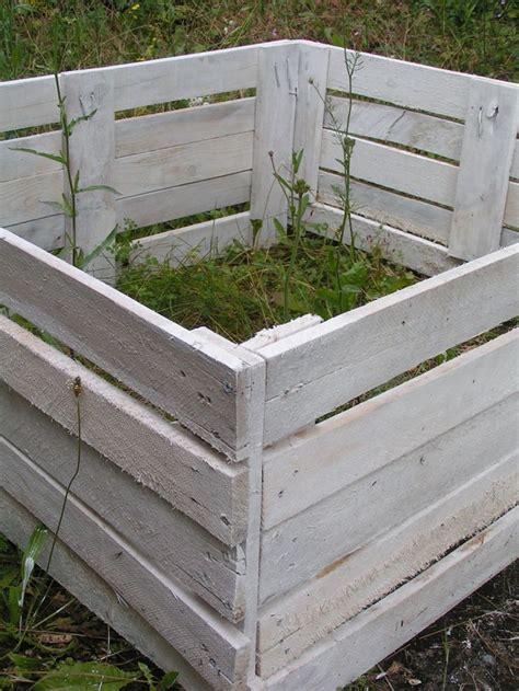 Faire Son Composteur Composteur Faire Un Composteur Artisanat De Palettes En Bois