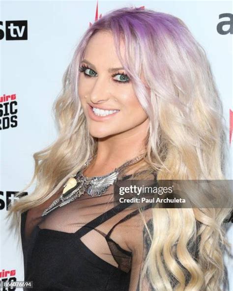 836 Heidi Shepherd Photos And High Res Pictures Getty Images