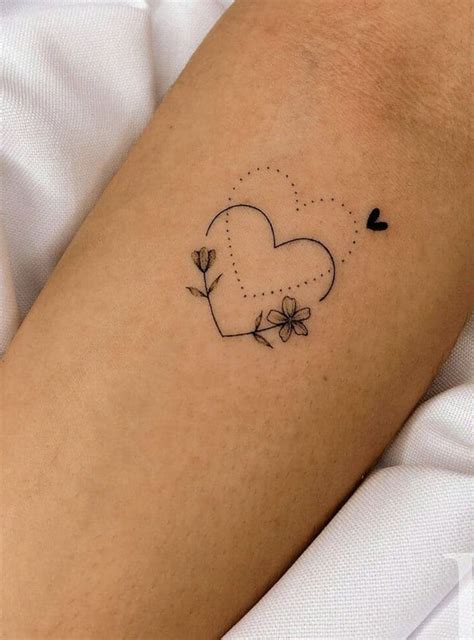 Heart Tattoo Idea Idee Per Tatuaggi Idee Per Tatuaggi Piccoli