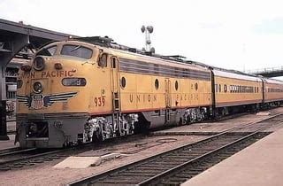 The Classic Lineup Recreated Sp E9 6051 Up E9 951 And Atsf F7a