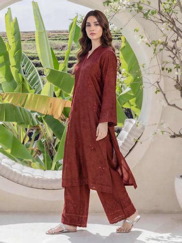 Shop Ready Made Silk Dresses 2026 Limelightpk