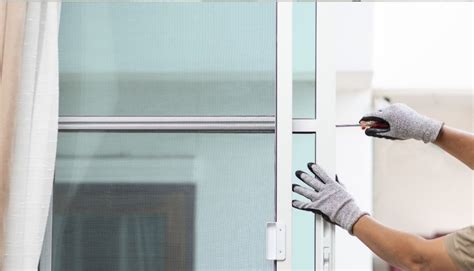 Step By Step Guide How To Fix A Screen Door
