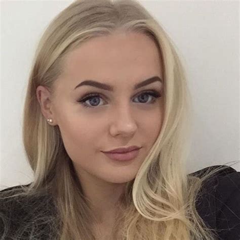 Local Women Near Me Meet Single Women Seeking Men