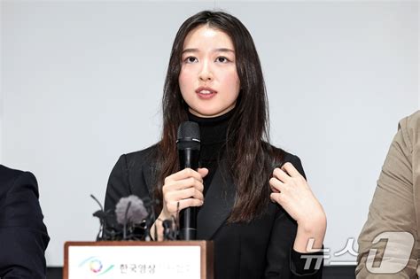 [뉴스1 Pick]jms 정명석 징역 17년 확정…미소 되찾은 피해자 뉴스1