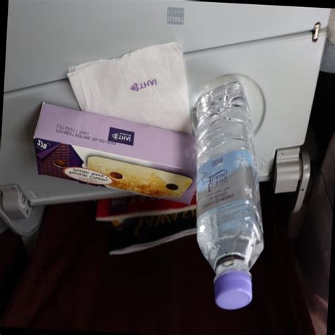 Labeled Or Not Object Detection Model By Water Bottle