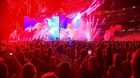 Taylor Swift Gillette Stadium Concert Forecast Includes Rain